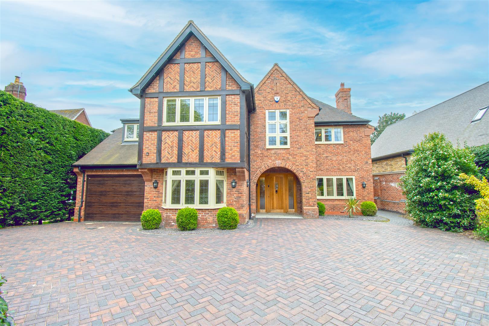 12B Moor Hall Drive, Sutton Coldfield, B75 6LP | Aston Knowles